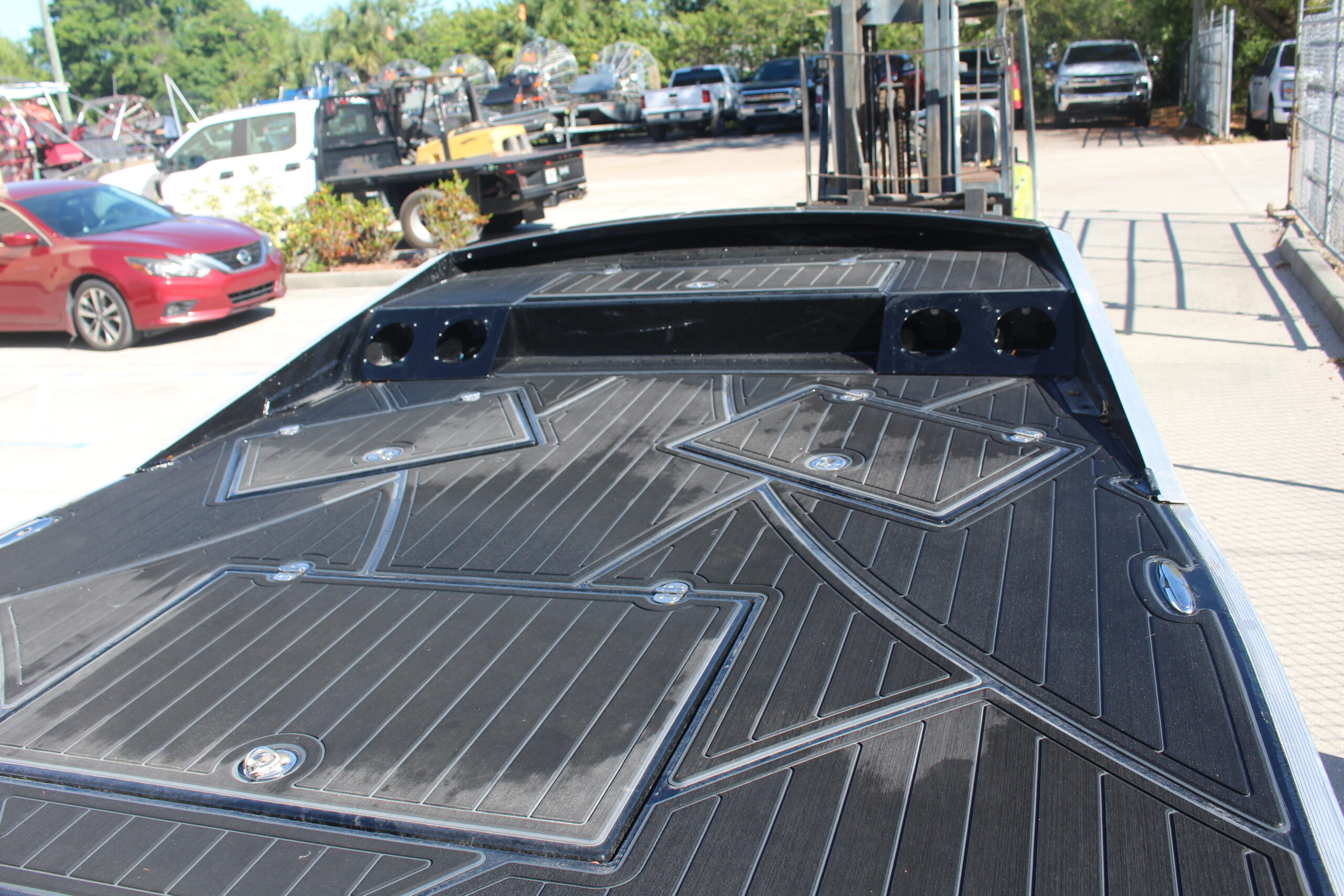 NEW AND USED BOATS & TRAILERS – Diamondback Airboats